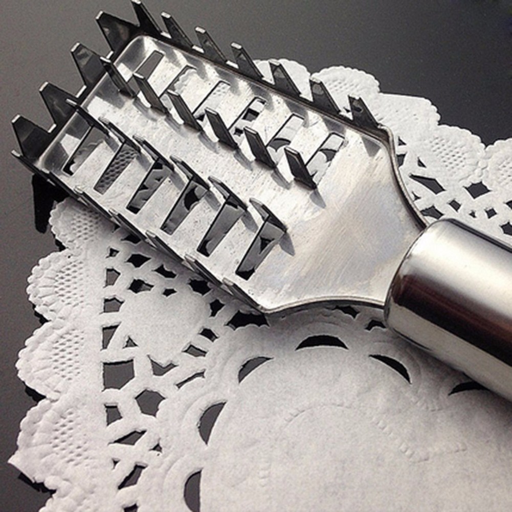 COOKING TOOLS FISH Scaler For Chefs And Restaurateurs Kitchen Tool £5. ...